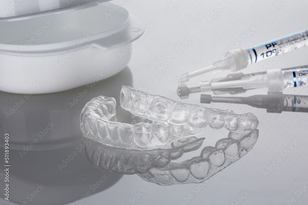 dental cap of the upper and lower jaws for whitening with a case and ...