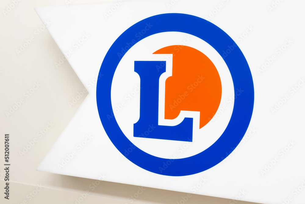 E.Leclerc sign brand French hypermarket leclerc logo text and arrow ...