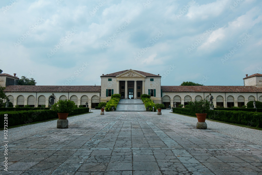 Foto de Villa Emo is one of the architectural pearls of Andrea Palladio ...