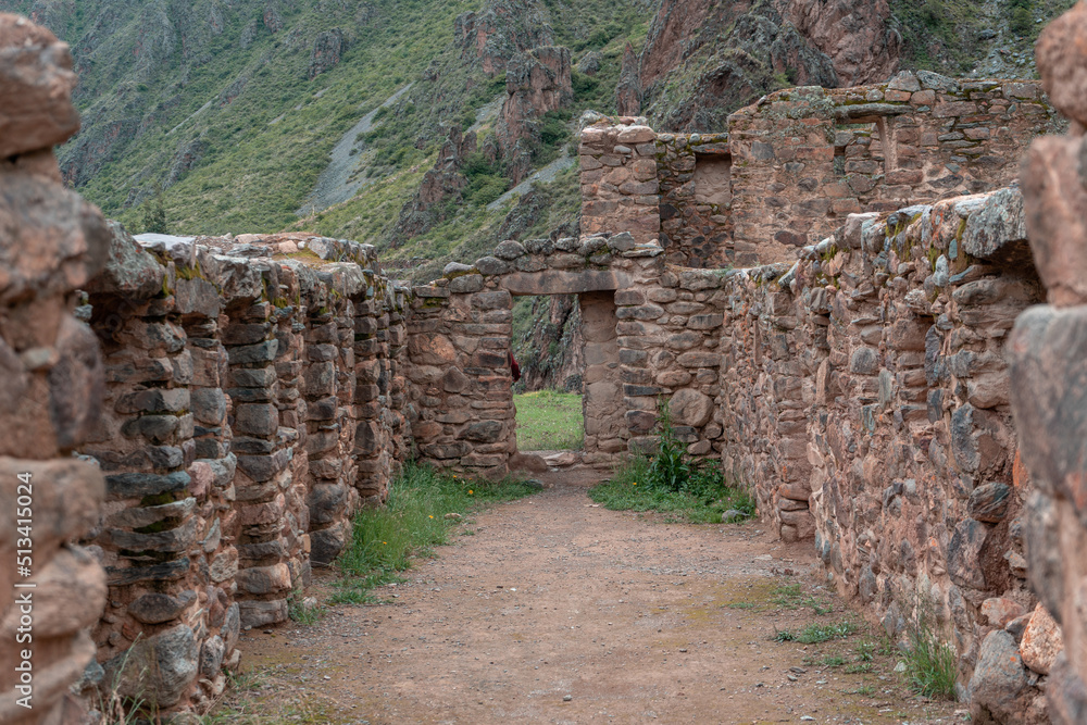 Fotografías del pueblo inca de Ollantaytambo, en el Valle sagrado de ...