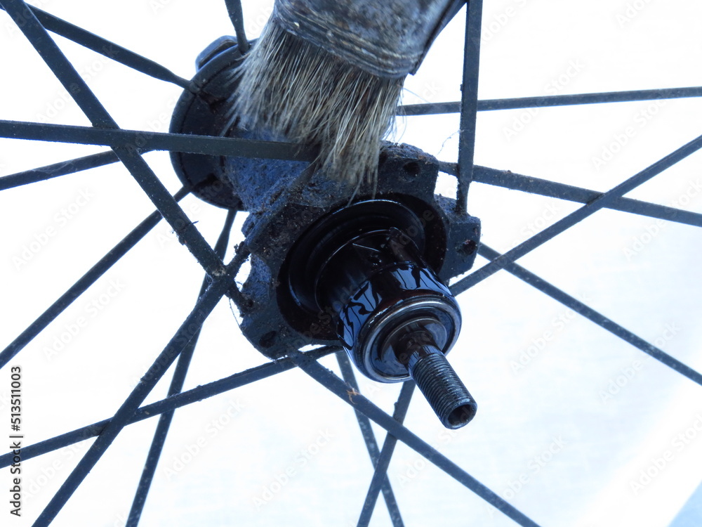 Moyeu arrière d'un vélo, démontage, vérification, nettoyage ...