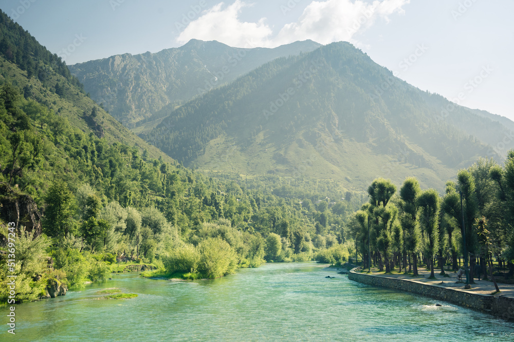 Zdjęcie Stock: Pahalgam is a hill station in the north Indian state of ...