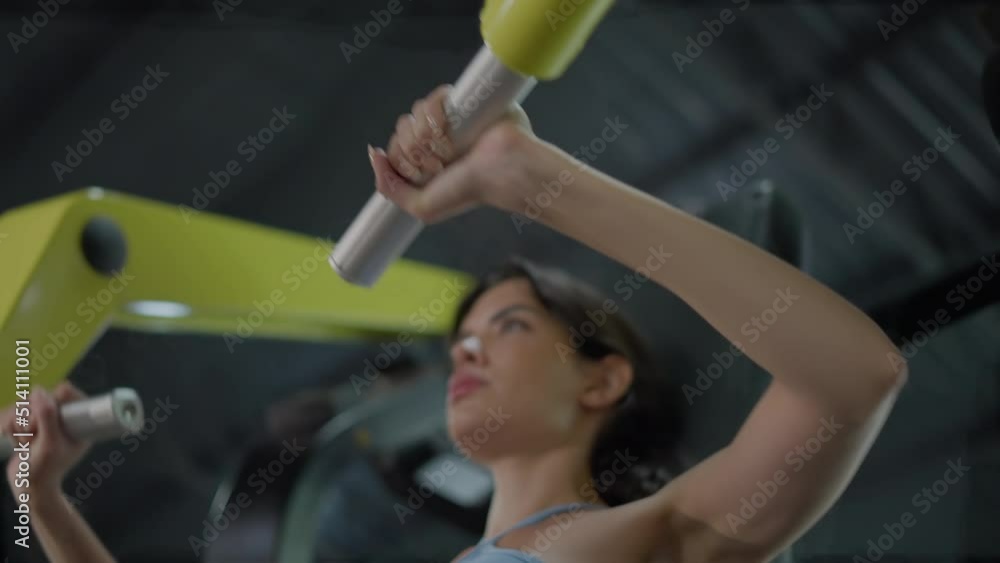 Portrait of healthy caucasian sporty women, workout with fitness ...