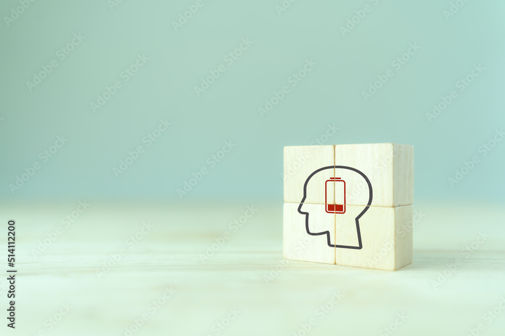 Foto de Burnout syndrome at work concept. Low energy battery. Emotional ...