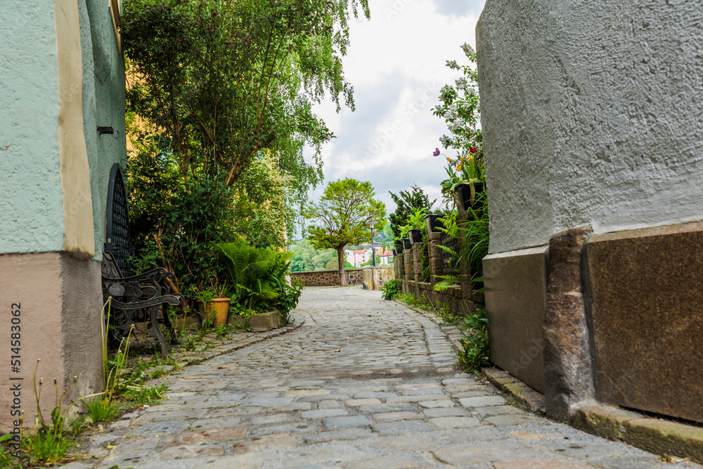 2022-05-13, GER, Bayern, Passau: Ein typischer Weg in der passauer ...