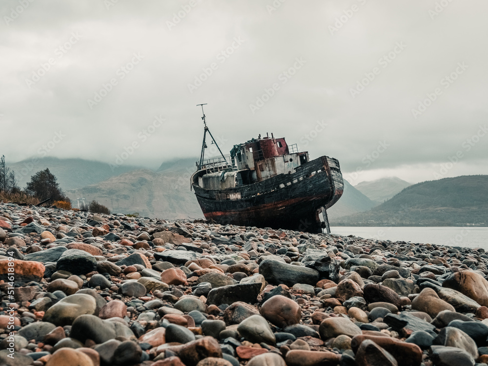 shipwreck on the beach, Corpach Shipwreck, Old Boat of Caol with Ben ...