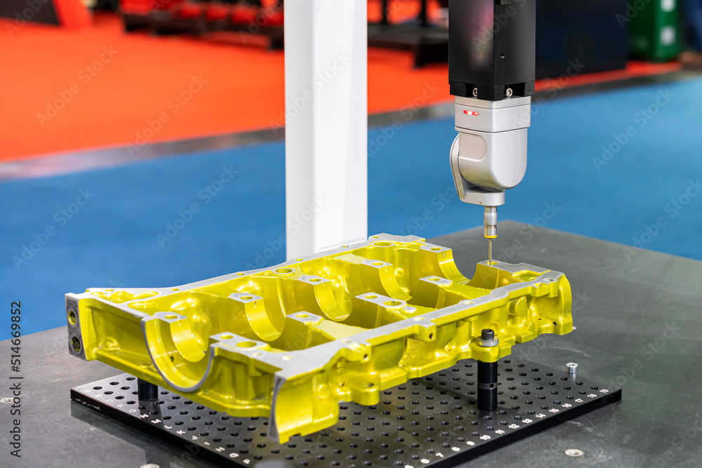 Foto de automatic coordinate measurement machine (CMM) during ...