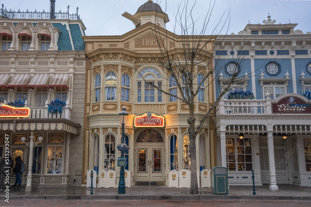 Foto de Detail of a building in the Disney park in Paris. Disneyland ...