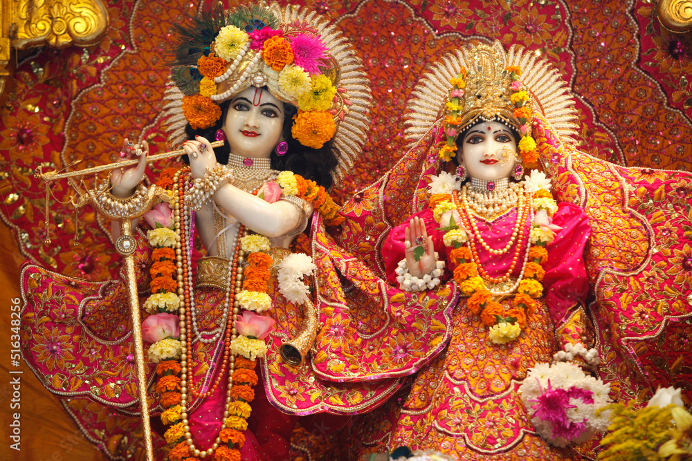Bhaktivedanta Manor temple.Statues of Krishna and Rada Stock Photo ...