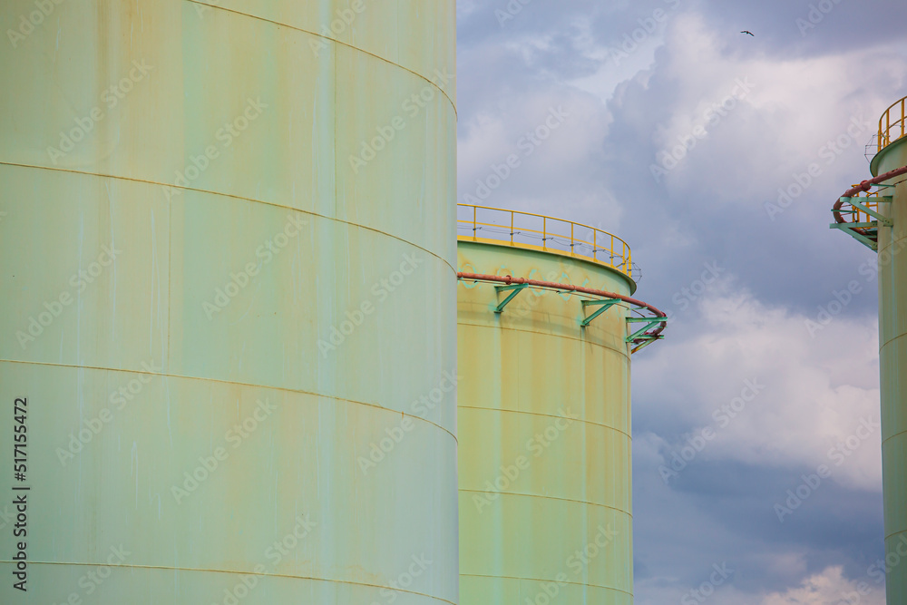 tank oil and gas valves at tank oil pressure safety valve foto de Stock ...