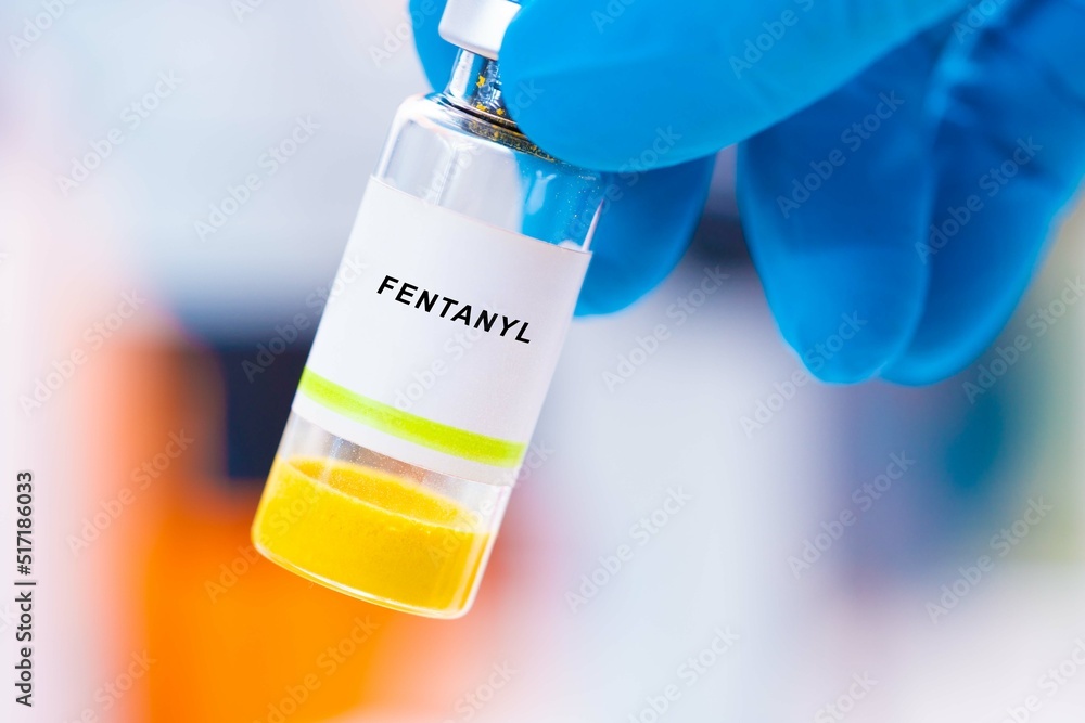 Foto de Fentanyl medical bottle fentanyl is opioid used as pain ...