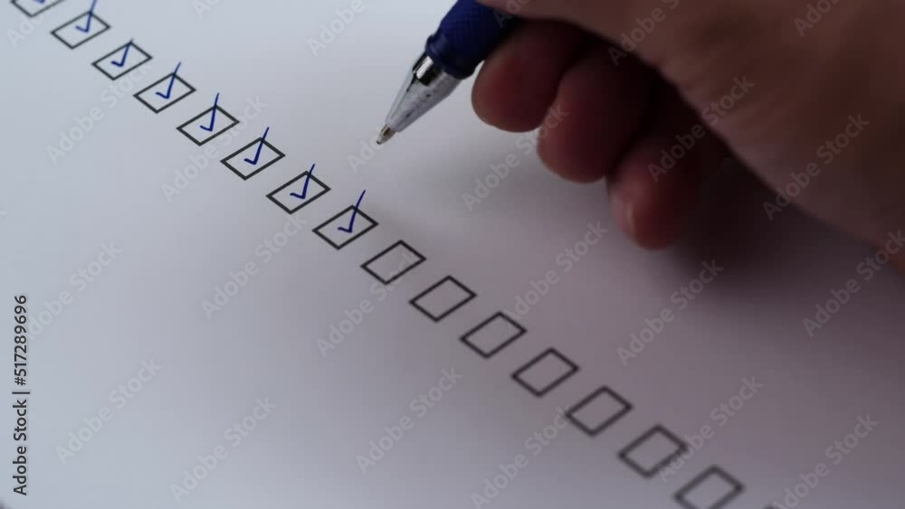 Vídeo do Stock: Checklist and To Do List Concept. Close-up businessman ...