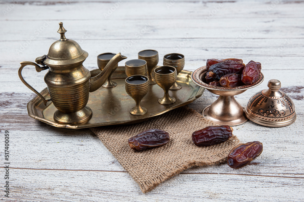 Dates or dates palm fruit (Hurma) is a healthy snack. Him Organic ...