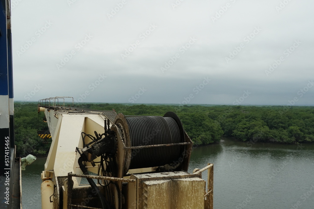 Fotografia do Stock: Detail of winch reel for steel wire using in cargo ...