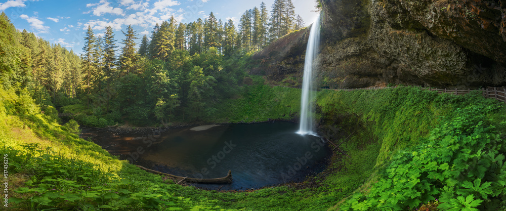 North Falls at Silver Falls State Park near Silverton, Oregon in summer ...