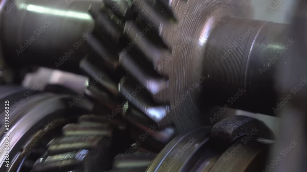 Damaged parts of the automatic transmission Mechanism, gearbox gears ...