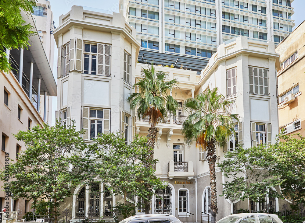 Tel Aviv was founded in 1909 as the new Jewish quarter of Jaffa and was ...