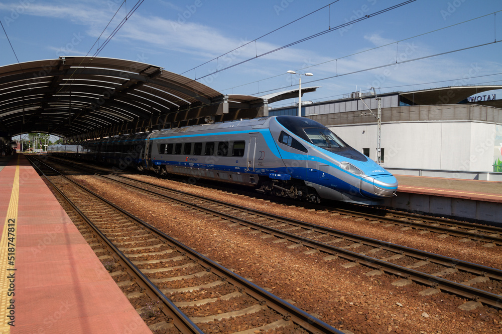 Premium express Pendolino train at Katowice main railway station ...
