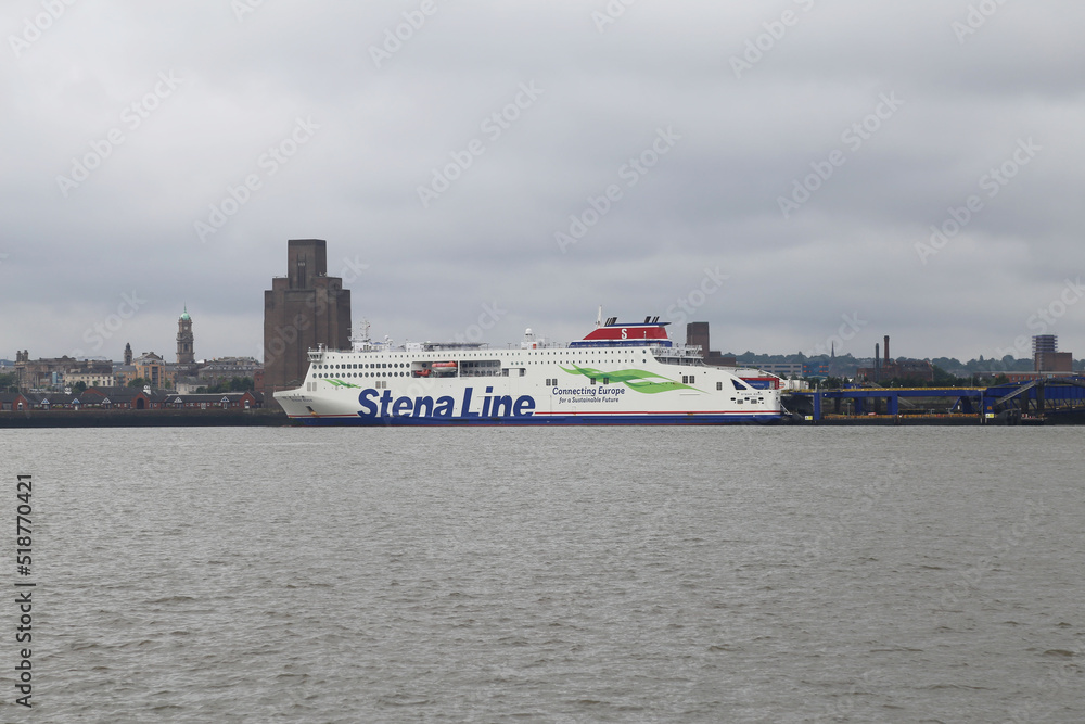 Birkenhead, Merseyside, England, UK. July 8, 2022. The Stena Line roll ...