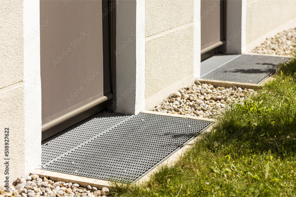 Drainage System Floor around Perimeter of House with Gravel floor ...