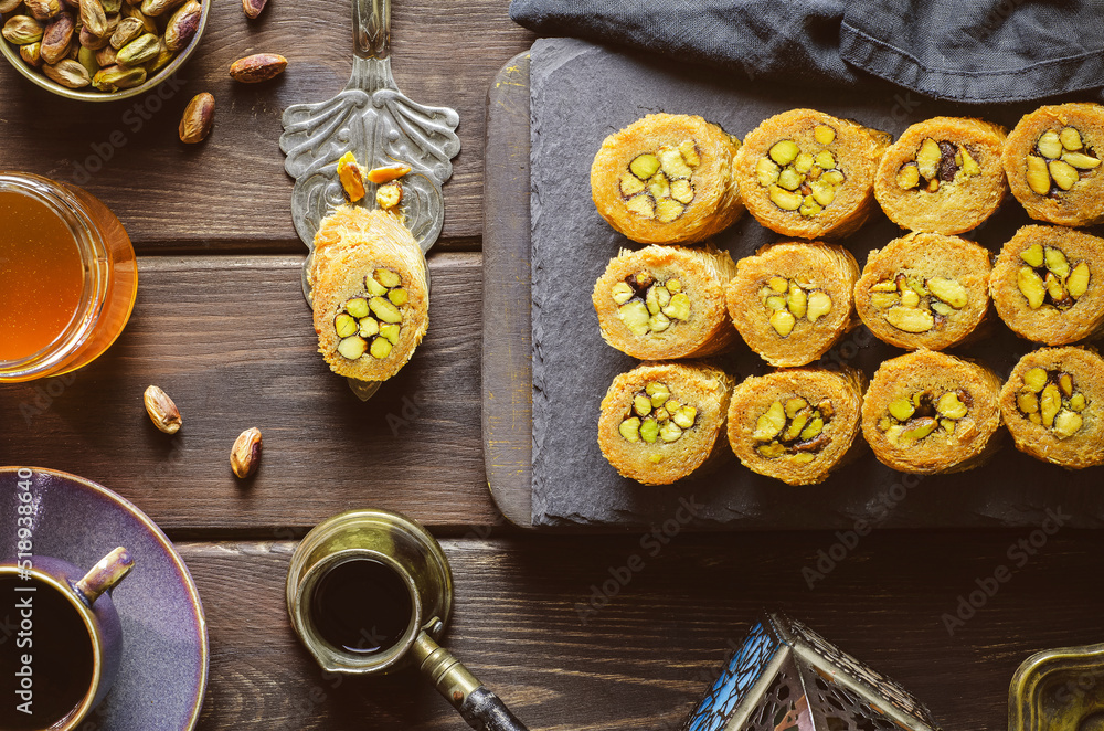 Arabic cuisine; Middle Eastern traditional pastries and Ramadan famous ...