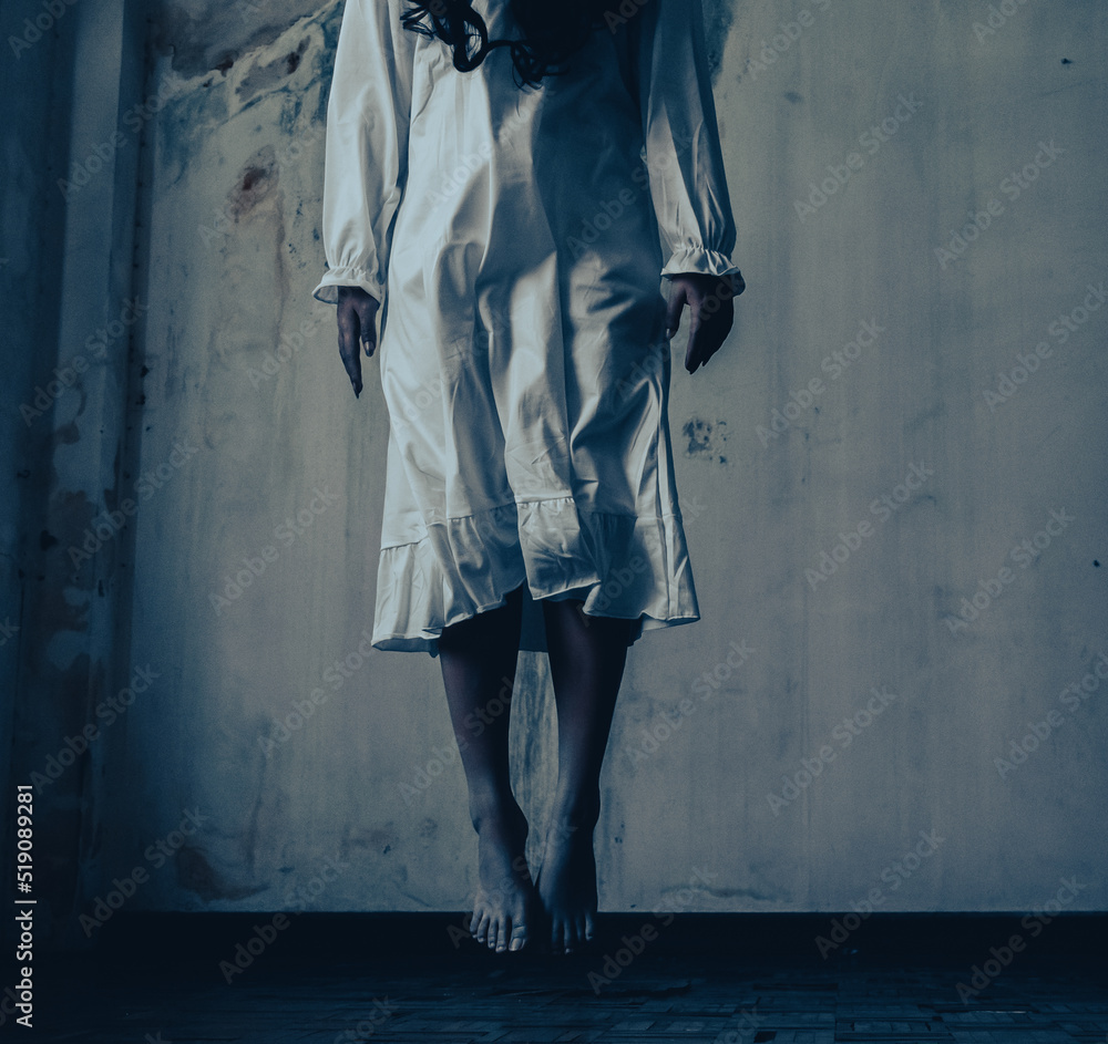 Scary Girl Wallpapers