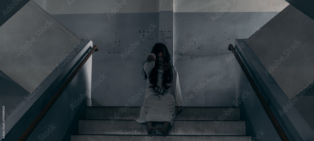 Girl ghost woman death the horror is screaming darkness and nightmare ...