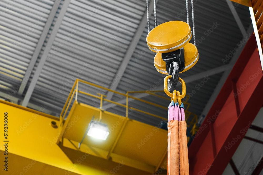 Hook assembly with rigging and strops of moving crane Stock Photo ... Hook assembly with rigging and strops of moving crane Stock Photo ...