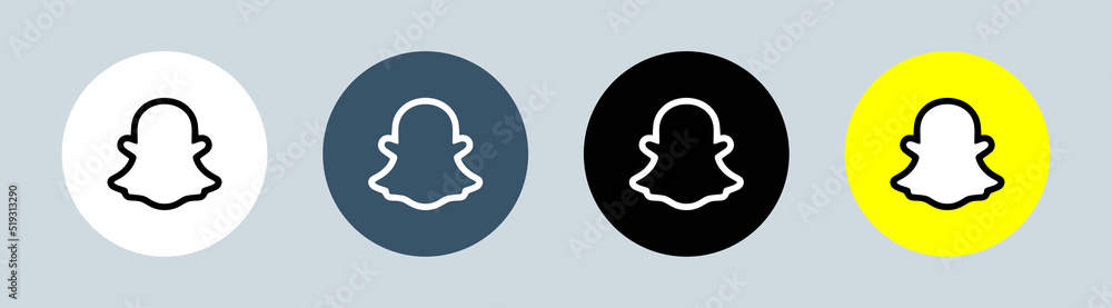 Lombok, Indonesia - July 26, 2022: Snapchat logo in circle. Popular ...