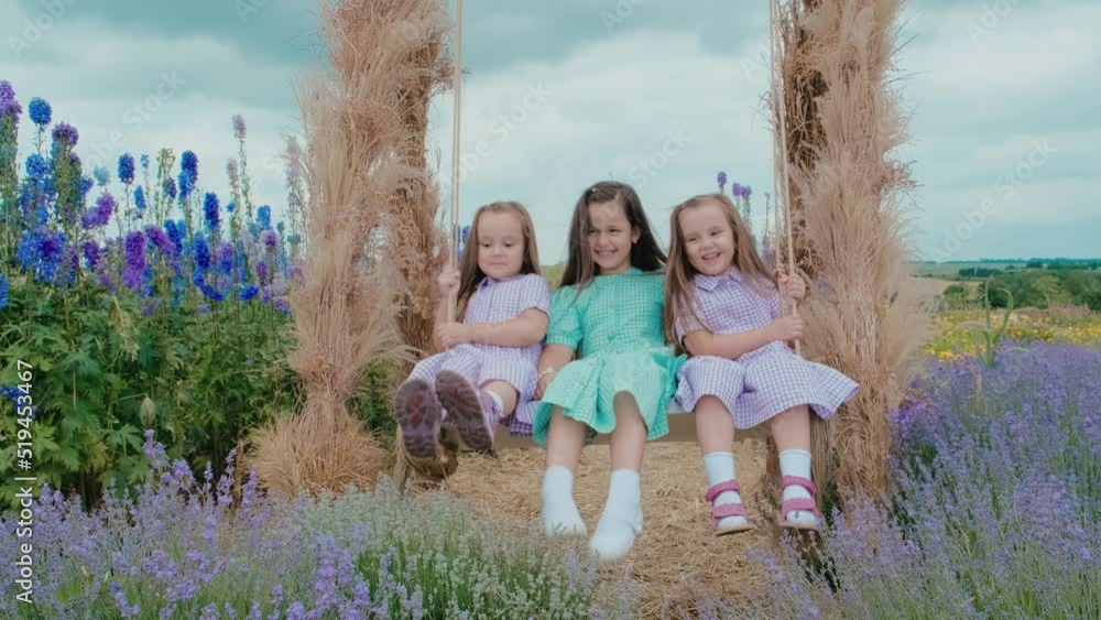 Vidéo Stock Family vacation in nature. Maternal care of a child.Mother ...