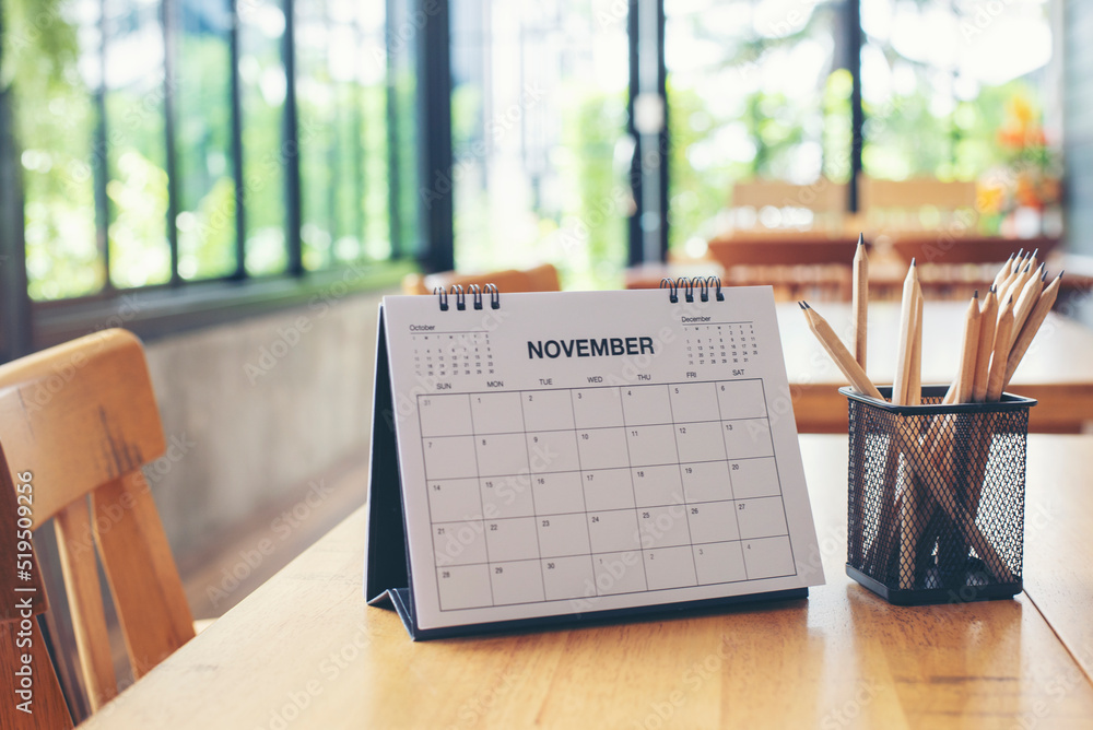 Calendar 2022 desk place on the table. Desktop Calender for Planner to ...