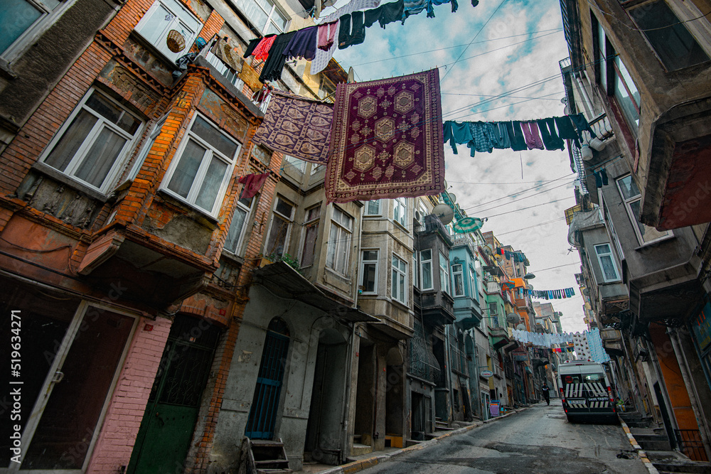 Photo Slum Quarter in Tarlabasi, Istanbul, considered one of the most ...