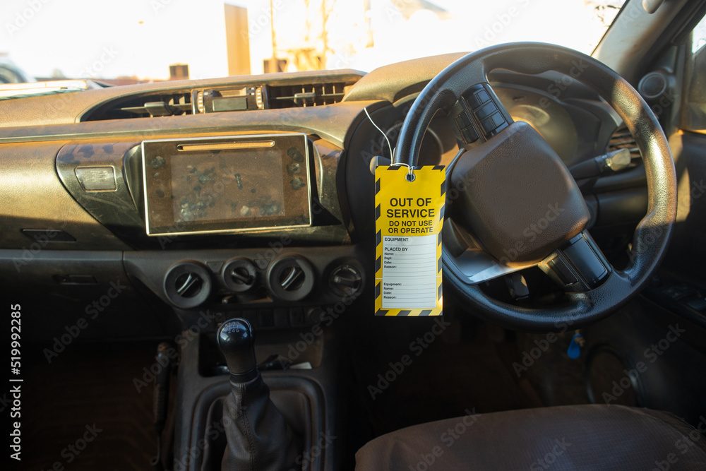 Safe workplaces practices yellow out of service warning tag sign ...