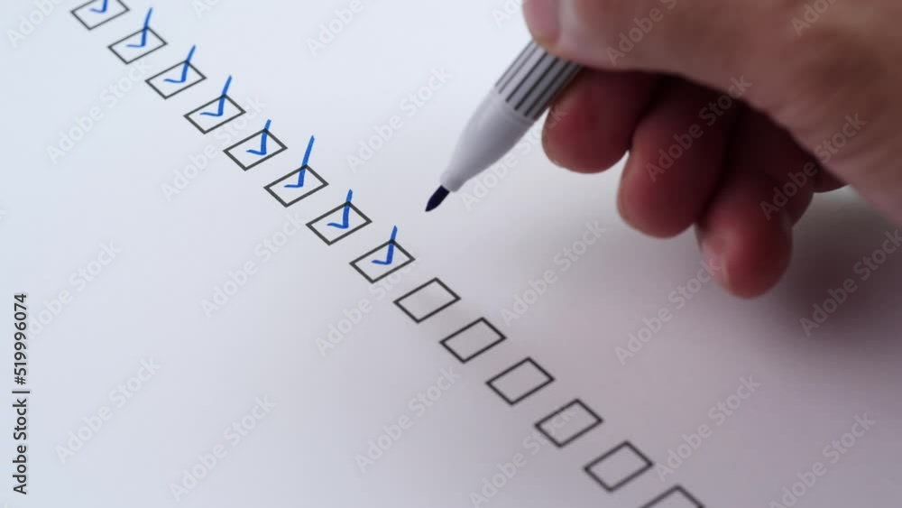 Vidéo Stock Checklist and To Do List Concept. Close-up businessman tick ...