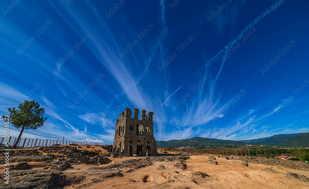 Tour romane de Centum Cellas à Belmonte, Beira Baixa, Portugal foto de ...