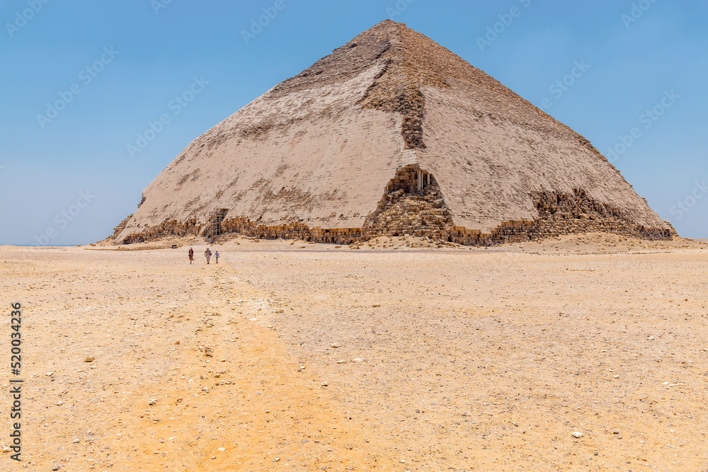 Bent Pyramid Of Sneferu