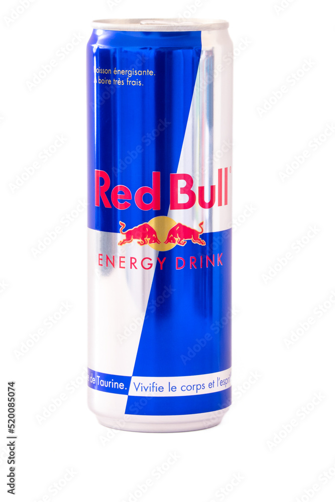 cannette de Red bull isolé sur un fond blanc Stock Photo | Adobe Stock