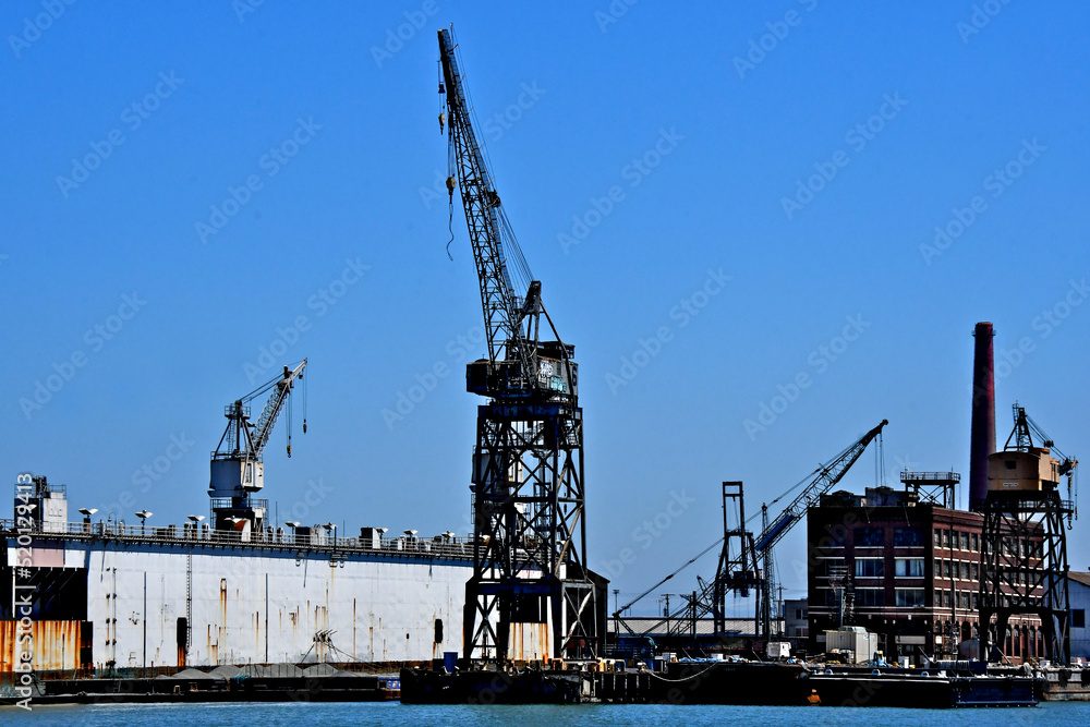 Foto de Preserving San Francisco History. Old shipyard and ...