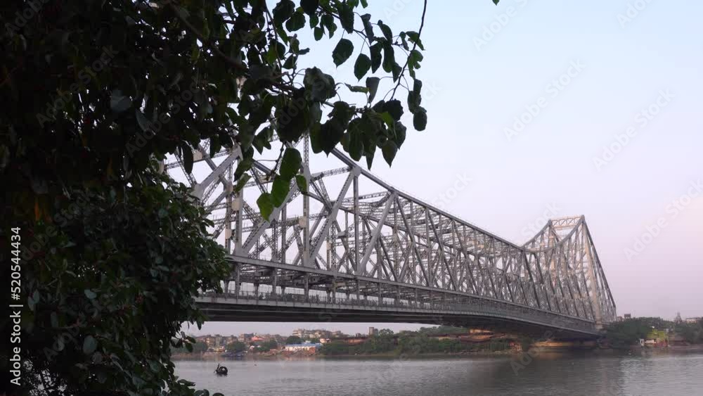Howrah Bridge is a continental bridge built in 1943. One and a half ...
