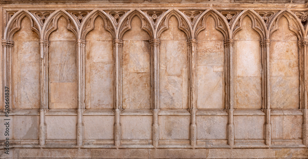 Gothic pointed arches on the outside wall of a church Stock Photo ...