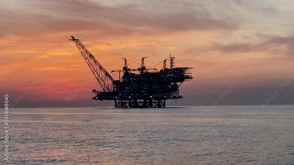 Israel Tamar Gas rig at sunset, Mediterranean, 2022 Beautiful close ...