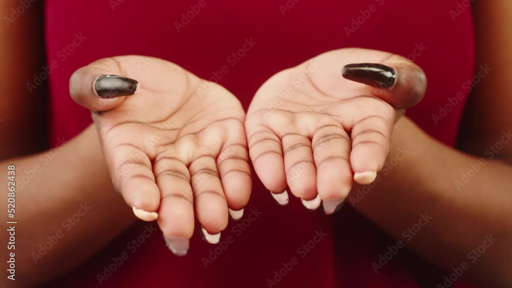 Video Stock Black skin texture close-up, hand palms close-up. Native ...