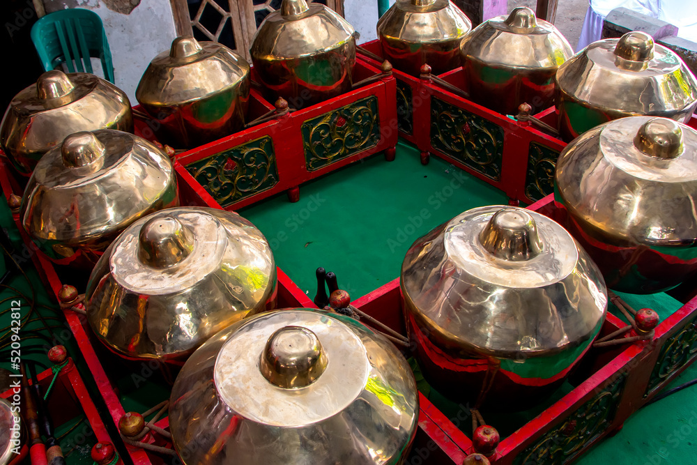 Gamelan, Bonang, Gamelan, Kendang, Kenong and Gong are traditional ...