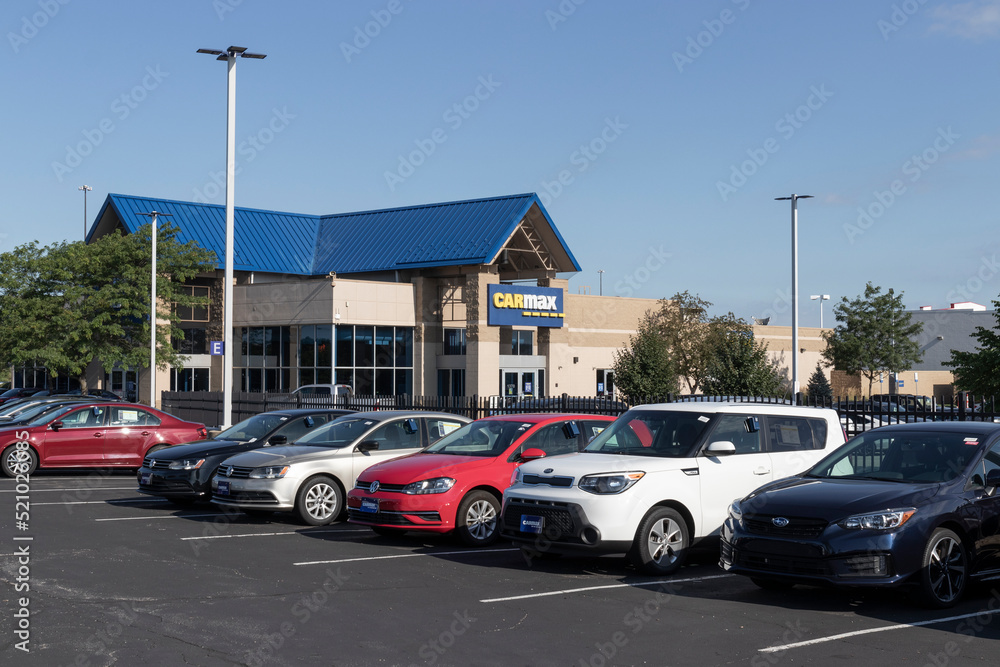 CarMax Auto Dealership. CarMax is the largest used and pre-owned car ...