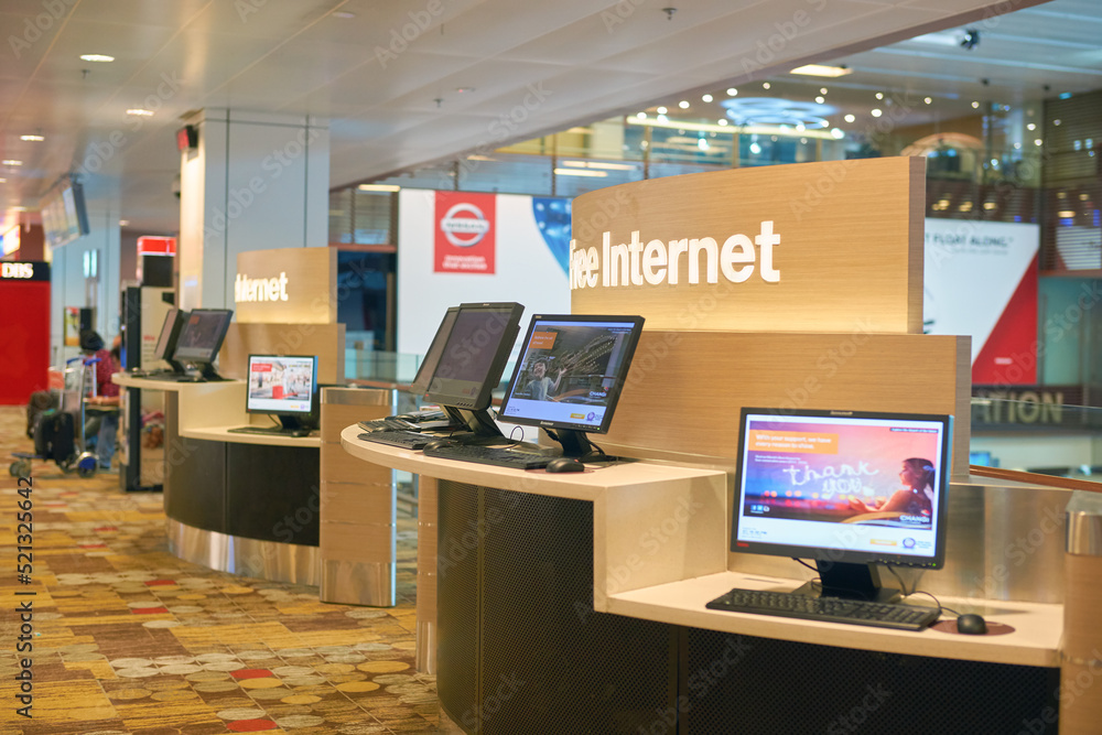 SINGAPORE - CIRCA SEPTEMBER, 2016: free internet access computers at ...