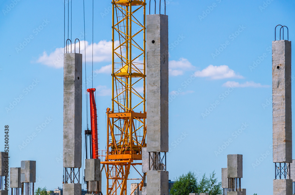 The foundation on reinforced concrete piles and the frame during the ...