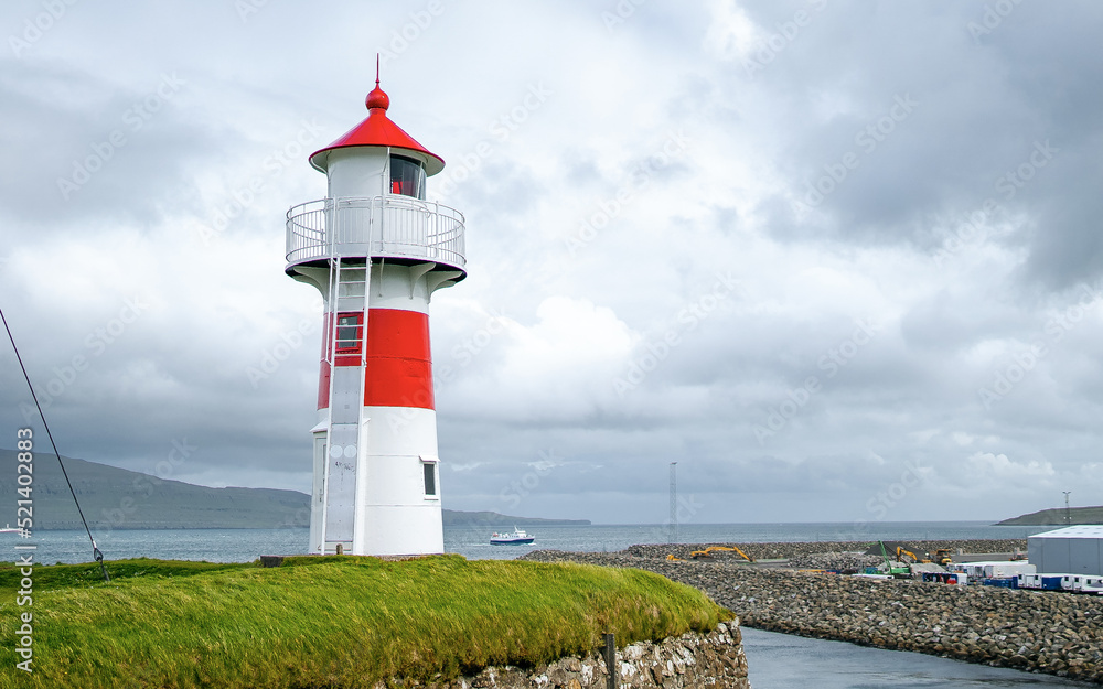 Fotografia do Stock: Lighthouse of Torshavn inside fort of Torshavn ...
