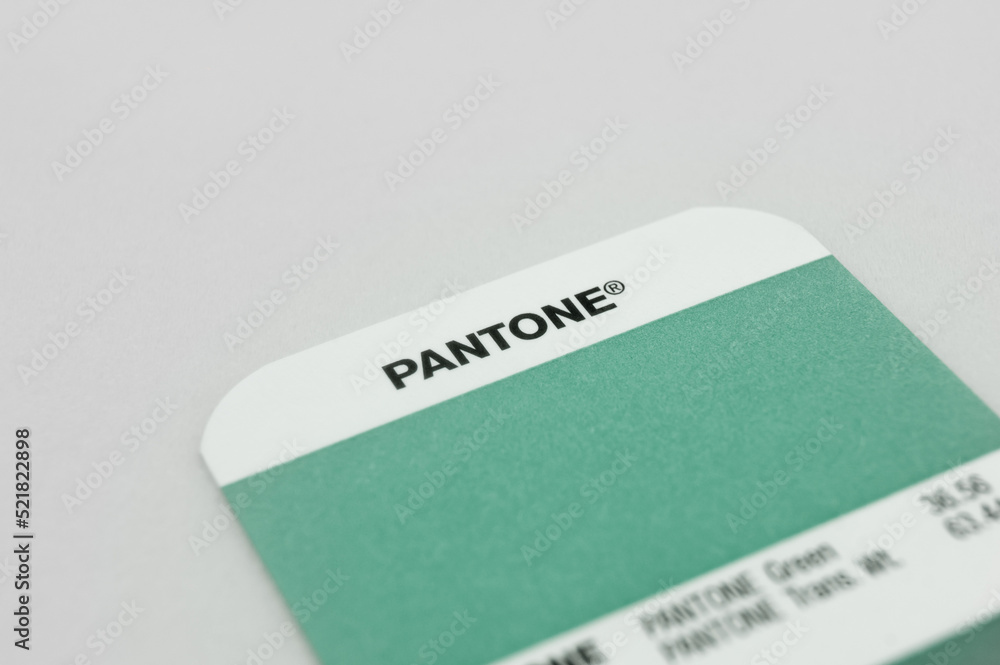 Foto de Berdsk, Russia - 22 May 2022: Pantone color guide. Palette of ...