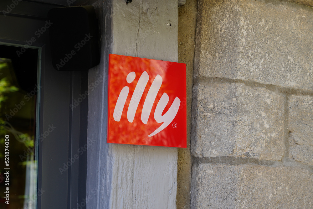 Illy coffee shop red sign brand and text logo cafe Italian coffee ...