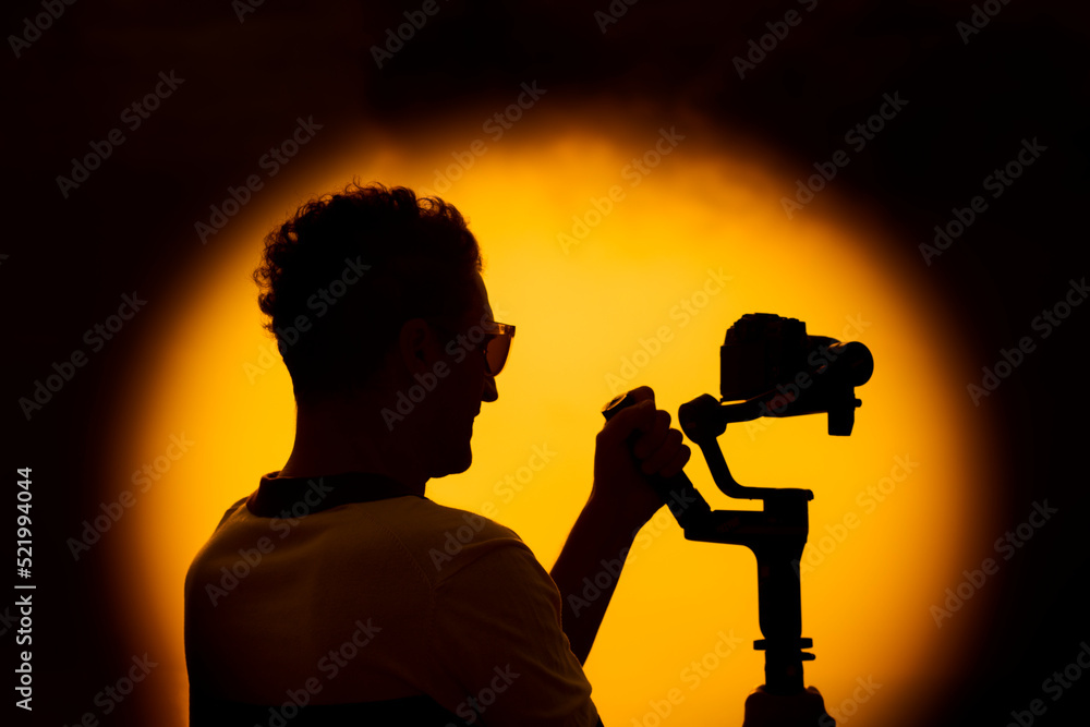 3-Axis Outdoor Gimbal Stabilizer with Mirrorless Digital Camera. Gimbal ...